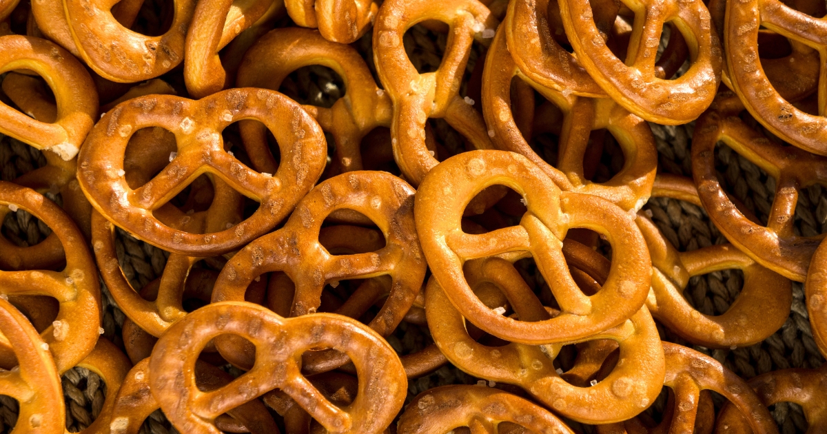 15 Best Pretzel Brands, Tried & Ranked